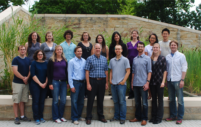 Past Group Photos | Strobel Laboratory